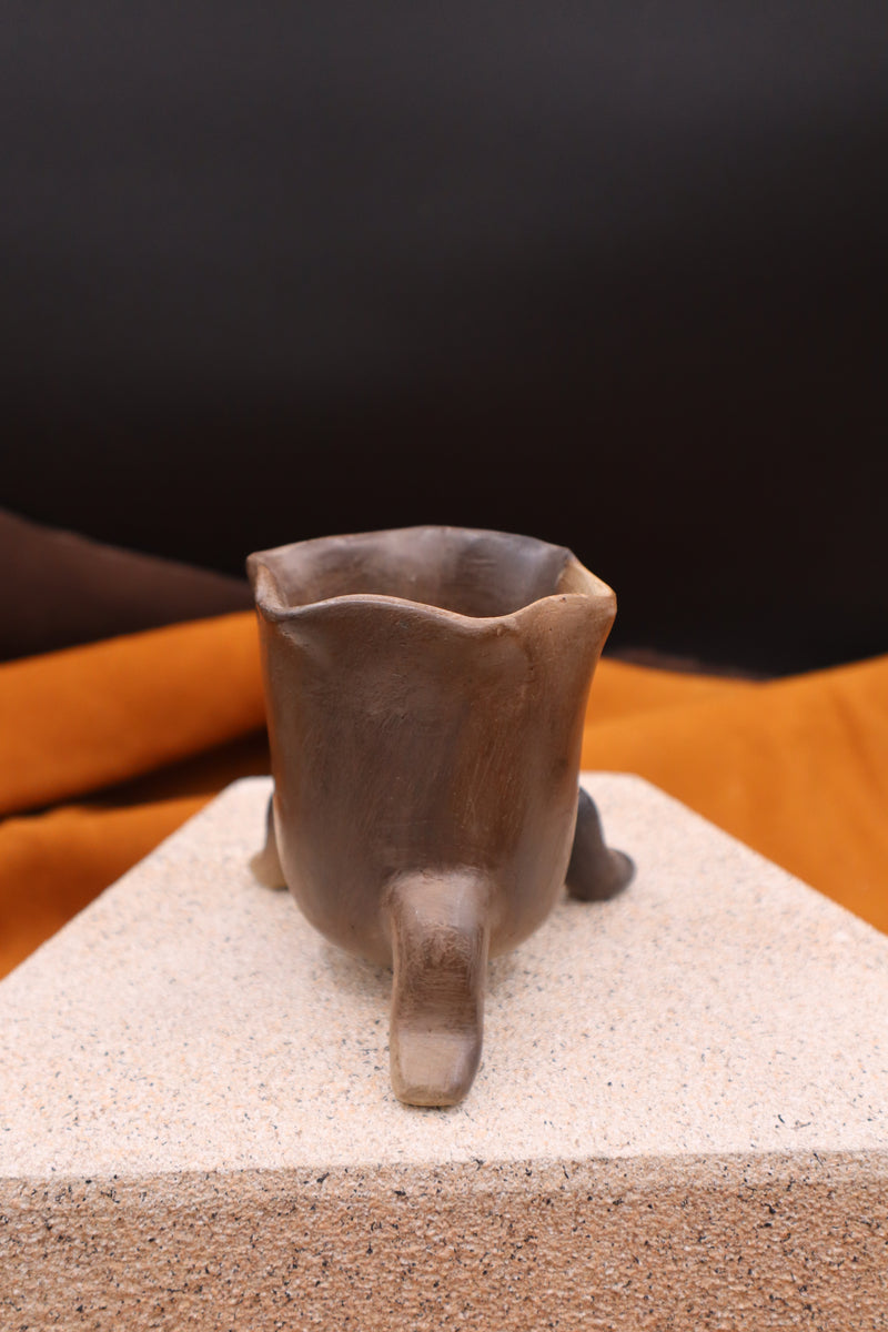Three-Legged Pot by Hawk Sanders – Catawba Cultural Preservation Project